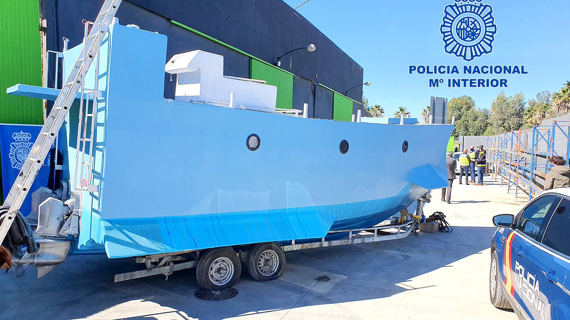 VIDEO: First Time Spanish Cops Seize Drug Trafficker Narco Submarine ...